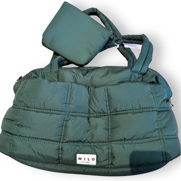 Wilo The Label | Bags | Wilo The Label Puffer Luggage Weekender Green ...